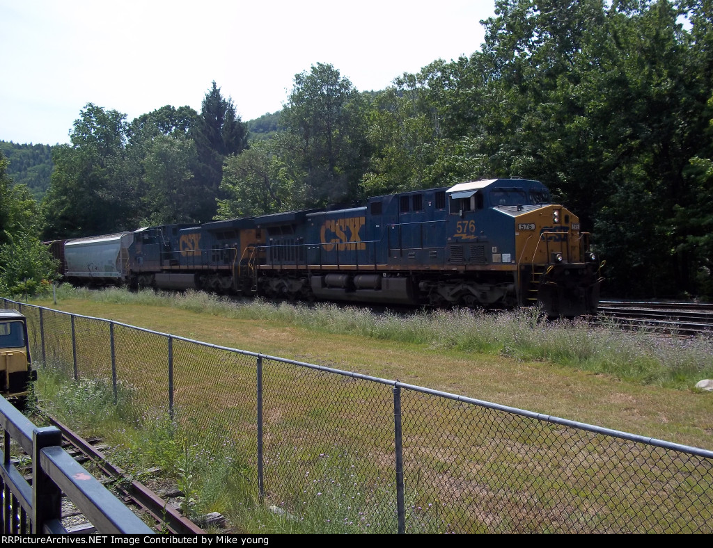 CSX Q425